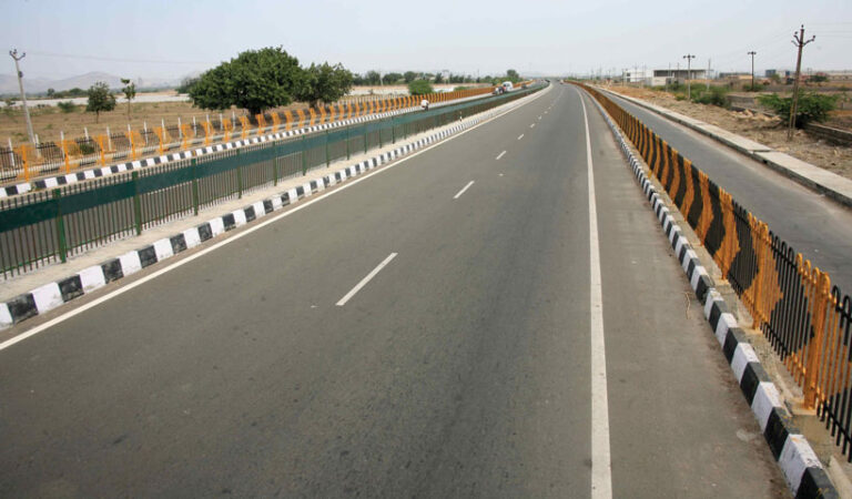 Concrete Roads – LMR Constrotech